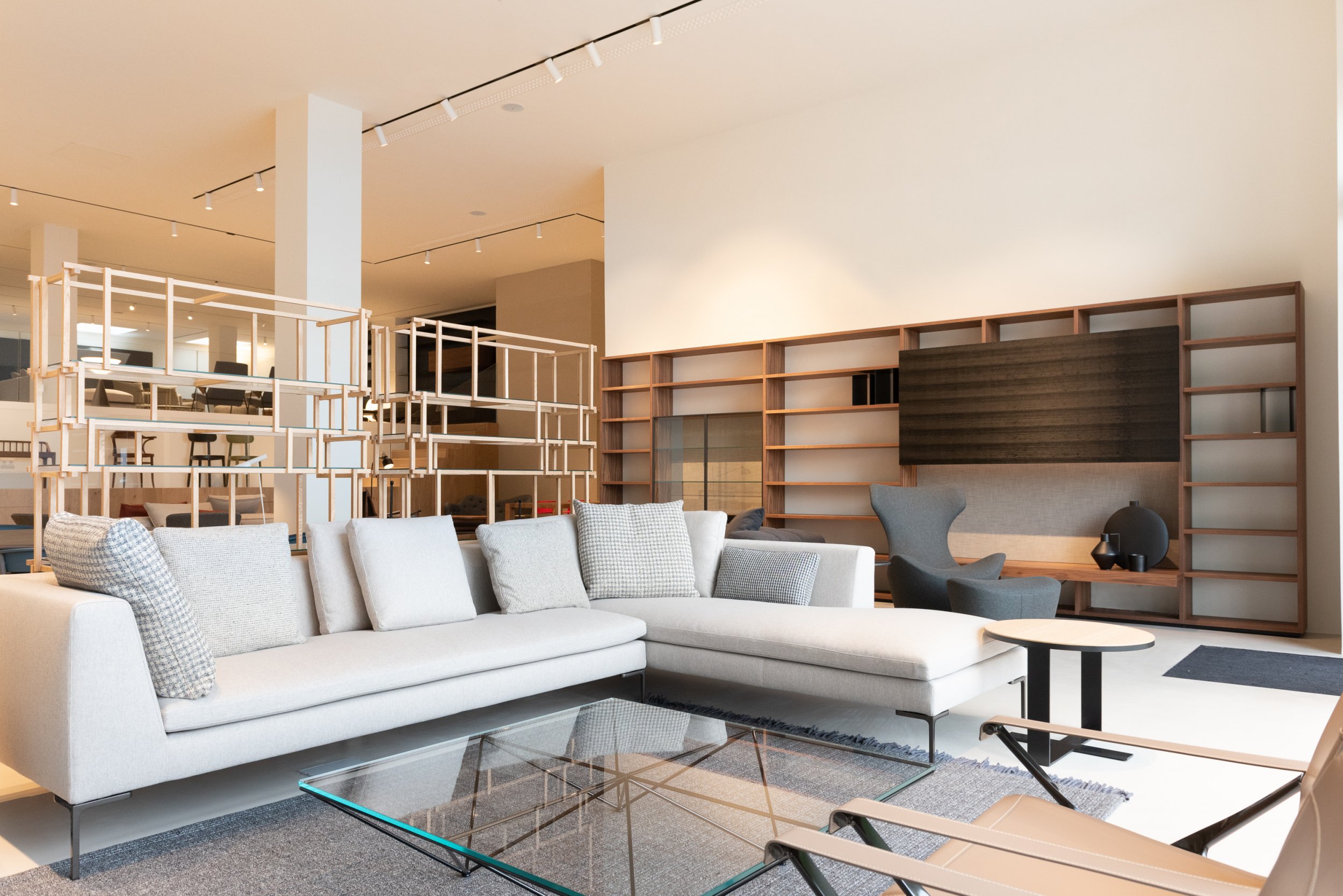 MINIM Madrid | MINIM – mobiliario e iluminación de diseño contemporáneo ...